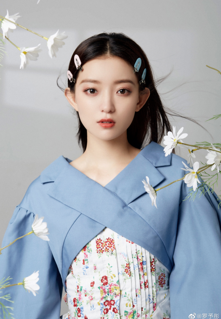 [중국배우] 나여동 웨이보 프로필 (罗予彤, Luo Yu tong, 뤄위통) 원래시니 : 네이버 블로그