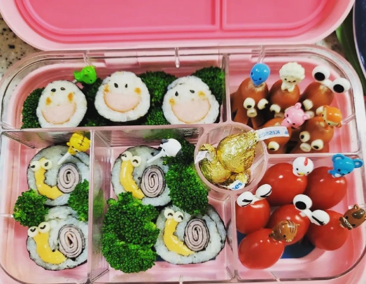 요똥 나블리댁 의 유치원소풍 캐릭터도시락싸기달팽이김밥 스마일김밥 문어소시지 등♡ 네이버 블로그
