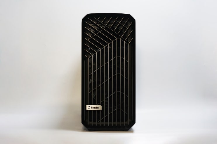 케이스 명가의 명품 공랭 케이스, Fractal Design Torrent : 네이버 블로그