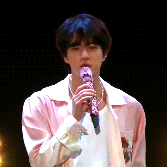 🐹BTS_PTD ON STAGE_gif🐹 도저히 맏형이라고 볼 수 없는 김석진의 맏내력,, : 네이버 블로그