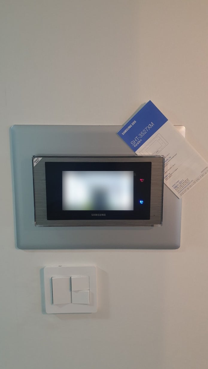 서울시 금천구 시흥동 산호시티빌 주상복합오피스텔에 삼성 디지털 7인치 비디오폰 SHT-3527XM 현관인터폰 초인종 교체 설치 : 네이버 블로그