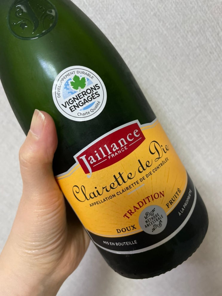 Jaillance claiette de die NV 쟈이엉스 클레레트 드 디 : 네이버 블로그