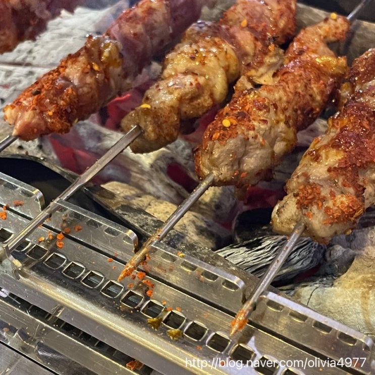 충무로역 맛집 양꼬치와 꿔바로우 조합을 원한다면 동베이 초동점 네이버 블로그