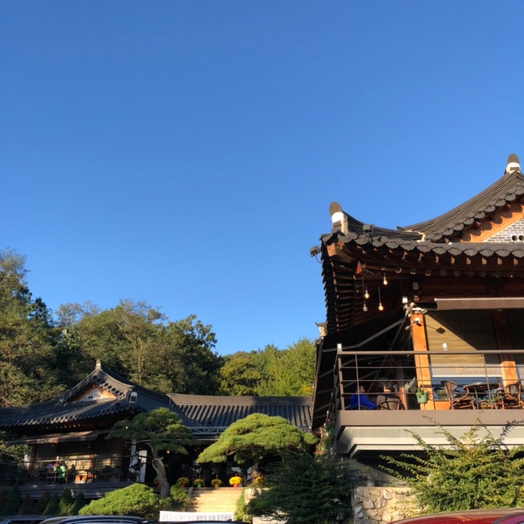 홍종흔베이커리 잘 가꿔진 나무와 명장이 만드는 빵과 커피를 즐길 수 있는 베이커리 카페 네이버 블로그