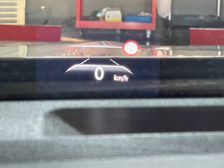 QM6 순정 전동트렁크 및 SM6순정 HUD 매립 시공 : 네이버 블로그