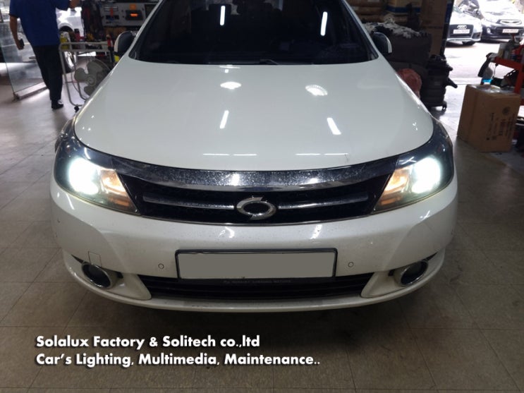 SM5라구나 D1S HID 제논램프교환 Made in Korea, 인증 제품 솔라룩스 D1S 4900K 하이스트비전으로 광량업그레이드 하세요. SM5 라이트 교환전문 ...