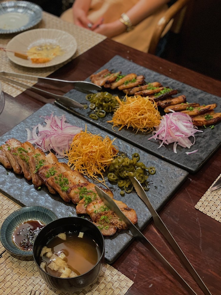 중구 맛집 추천 모임에 제격인 퓨전레스토랑 타니넥스트도어 : 네이버 블로그