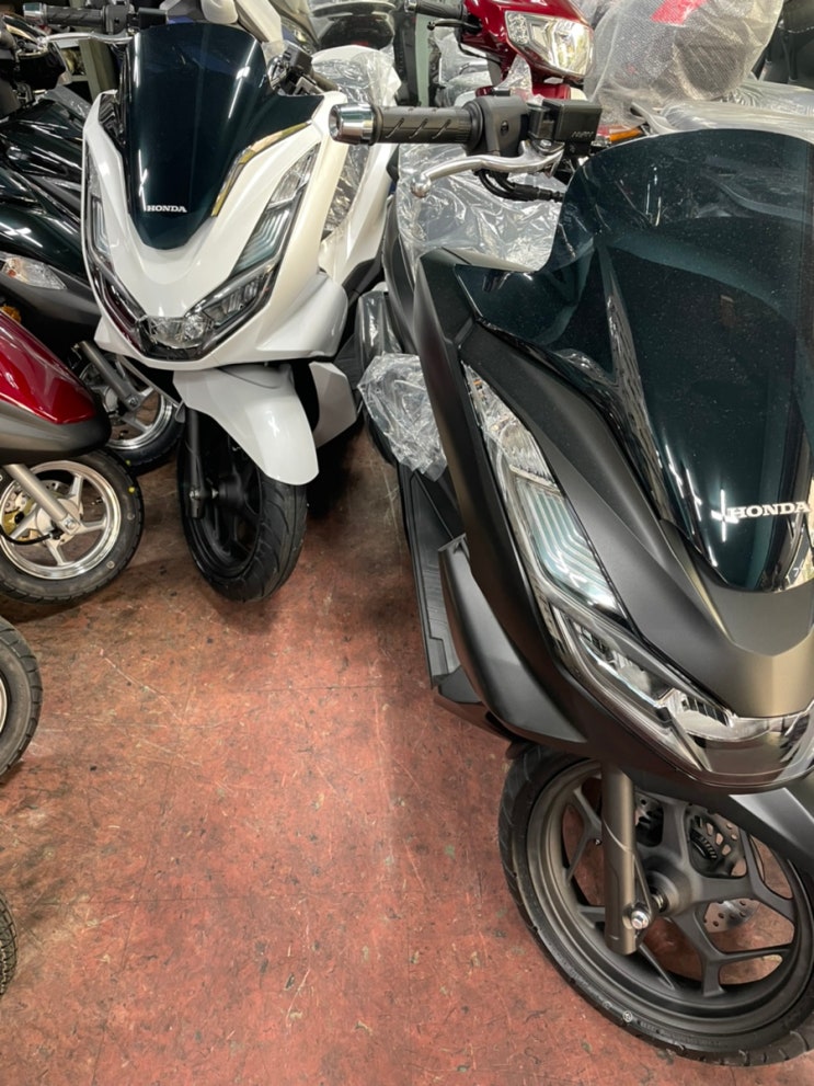 PCX 2대 입고 : 네이버 블로그
