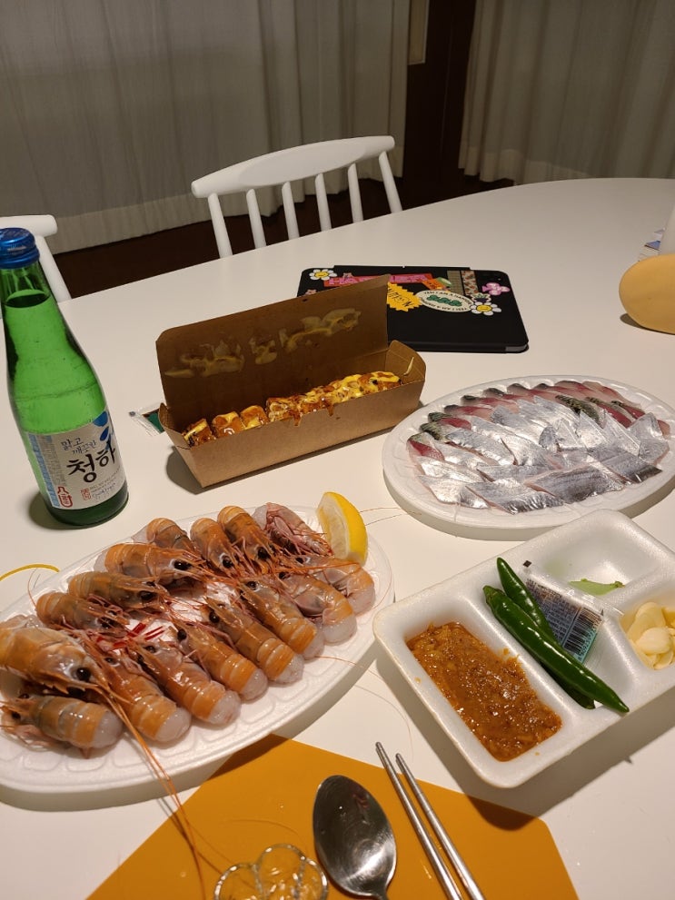 제주도 서귀포 서귀포 올레시장 후기 우정회센타 2호점흑돼지김치말이마농치킨한라산떡갈비 네이버 블로그