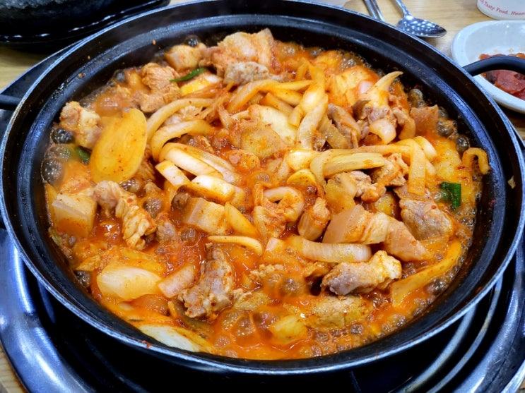 광명 소하동 돼지집 김치찌개 맛집 통돼지 두루치기 네이버 블로그