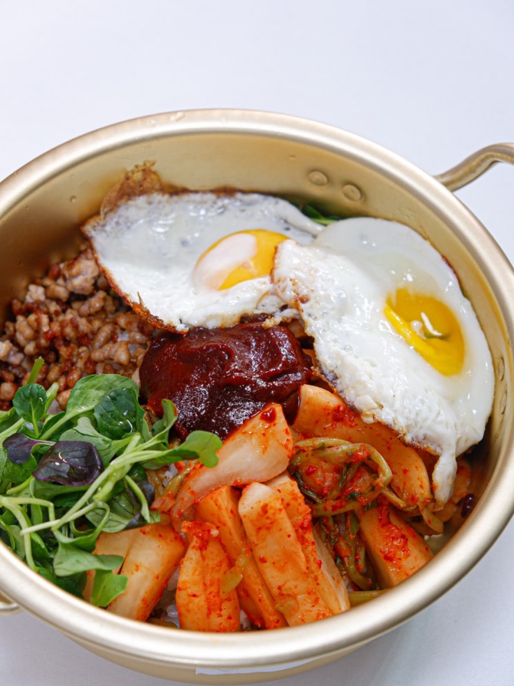 아워홈 총각김치로 만드는 양푼 총각김치 비빔밥 (feat 김장김치 이벤트 ) : 네이버 블로그