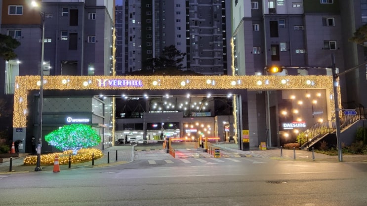 아파트 문주 크리스마스 Led트리전구 장식 눈결정 스노 우폴 마제스틱led 네이버 블로그