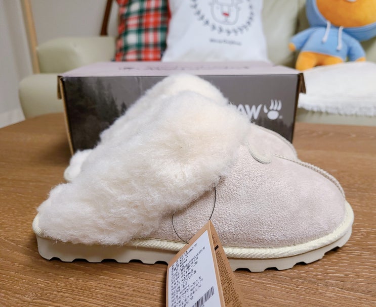 베어파우 털슬리퍼 로리아 사이즈팁부터 착용샷 내돈내산 후기 : 네이버 블로그