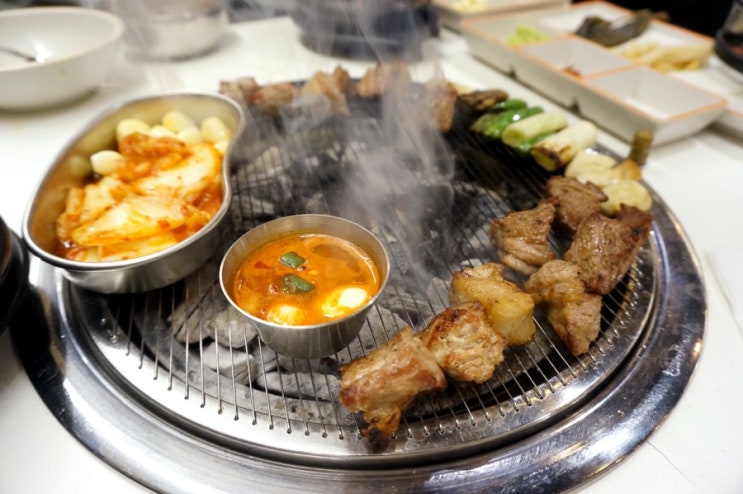 시흥 고깃집 올바른고깃집정돈 직접 구워주시는 두꺼운 숙성돼지 짱맛 네이버 블로그