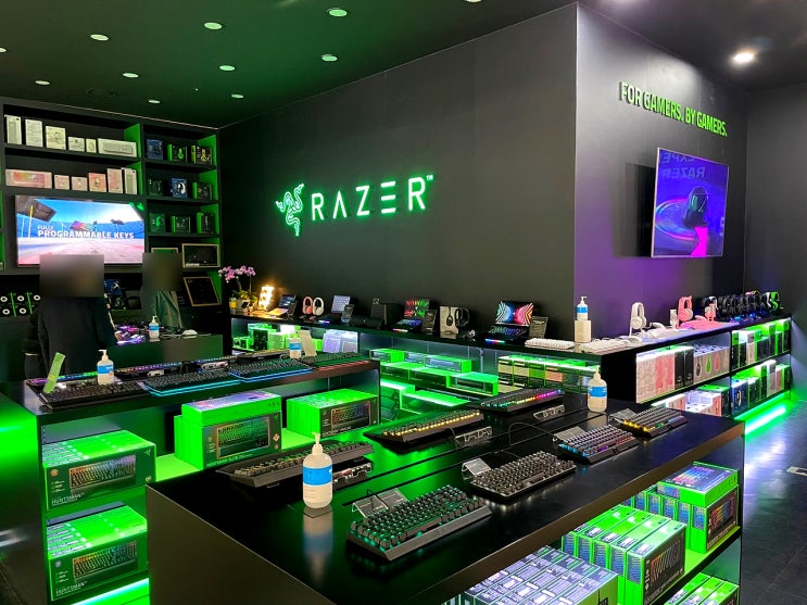 PC게이머의 성지 RAZER 공식 오프라인 샵을 다녀오다 감성이 무쳤다 : 네이버 블로그