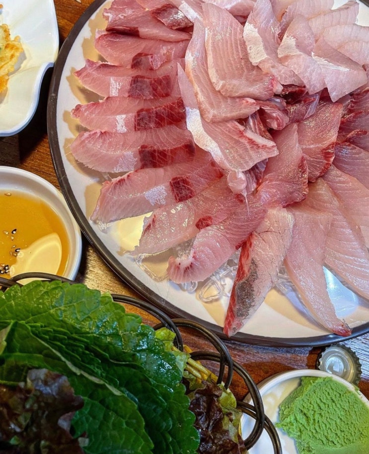 수원 대방어맛집 인계동 삼학도회수산 국내산 대방어회 부위별로 먹는 집 등살 꼬리살 뱃살 네이버 블로그
