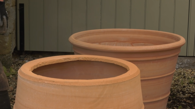 바닥없는 화분(Baseless Pots)의 장점과 활용법 : 네이버 블로그