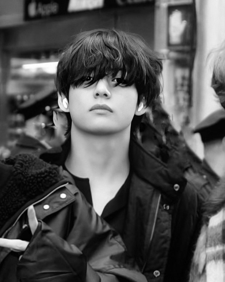 V의 솔로곡 'Singularity' 가사 MV : 네이버 블로그