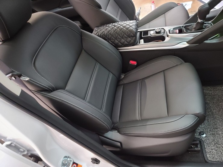 QM6 순정 통풍 시트 업그레이드 작업 - 코스모모터스 : 네이버 블로그