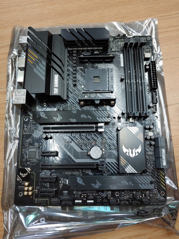 터프감성과 튼튼한전원부 아쉬운램오버 ASUS TUF Gaming B550-PRO PLUS와 비교및 리뷰 : 네이버 블로그