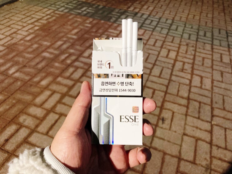 얇지만 묵직한 국산담배 : 에쎄 원(ESSE ONE) 리뷰 : 네이버 블로그