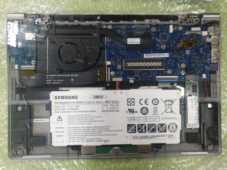 삼성 노트북 NT900X5L-K58 SSD 업그레이드 및 분해 하판정보 배터리 정보 : 네이버 블로그
