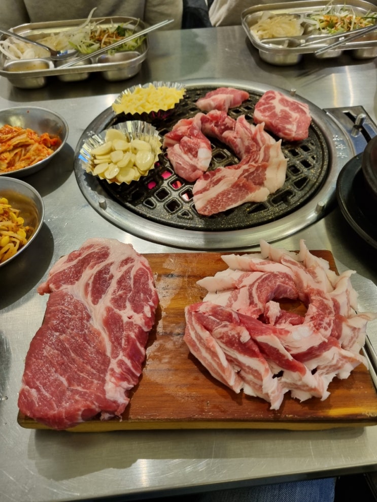 미테리언(육식주의자) - 역삼동의 깔끔한 한돈 도드람 생삼겹살, 목살,갈비살 : 네이버 블로그