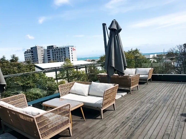 [제주카페]CAFE EPL(feat. 톳한치고로케맛집) : 네이버 블로그