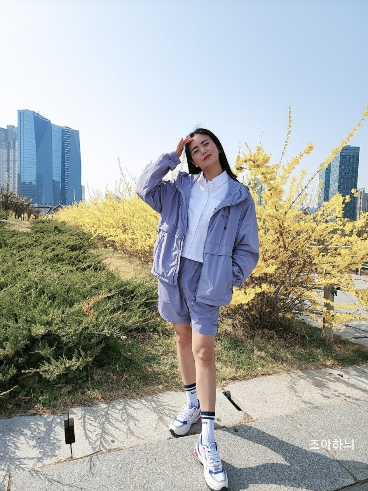 여성 봄 자켓 추천 커버낫 패커블 윈드브레이커 바람막이 셋업 색감 매력적 네이버 블로그