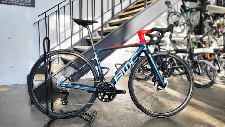 [입고 완료] 2022 BMC 팀머신 SLR 01 ONE 듀라에이스 Di2 카본 로드자전거 - 전국 최대 규모 500평 & 부산 ...
