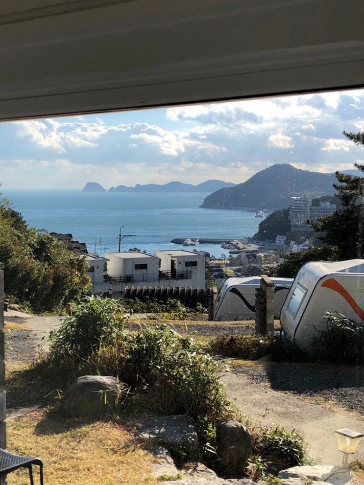 거제 글램핑 카라반 숙소 아늑하고 맛있는 가성비 트로피칼드림카라반 여행🚙🌊 후기와 가격 네이버 블로그