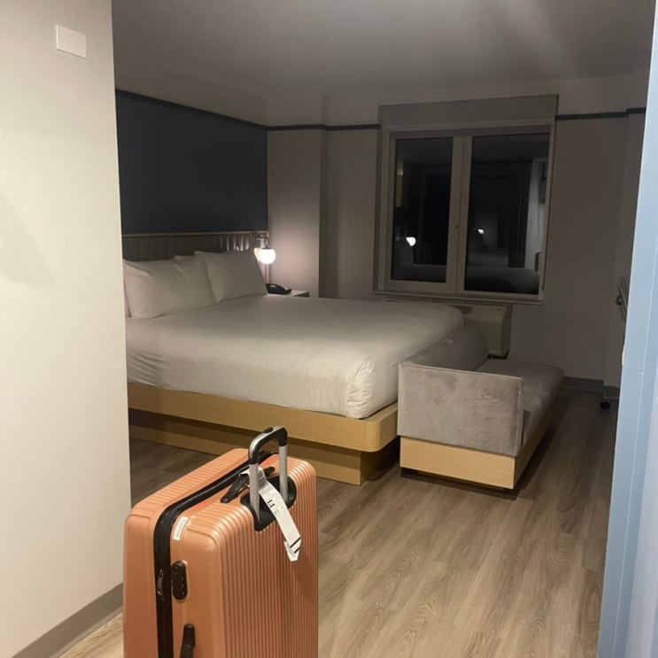 미국 신혼여행_2 뉴욕도착 EWR 뉴왁리버티 우버타고 맨하탄으로 (TBA Timesqare 타임스퀘어 호텔 ) : 네이버 블로그