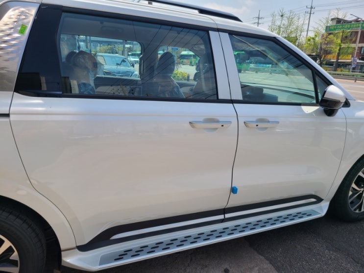 [KA4카니발]GSC사이드스텝 /튜온사이드스텝 시공 : 네이버 블로그