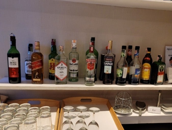 [방콕 수완나품 공항] 미라클라운지, 아시아나 A330 OZ742 비즈니스 기내식 : 네이버 블로그