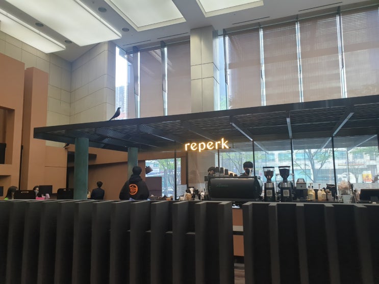 강남역 커피 맛집 이쁜 분위기 좋은 노트북 하기 좋은 카페 리퍼크 reperk : 네이버 블로그