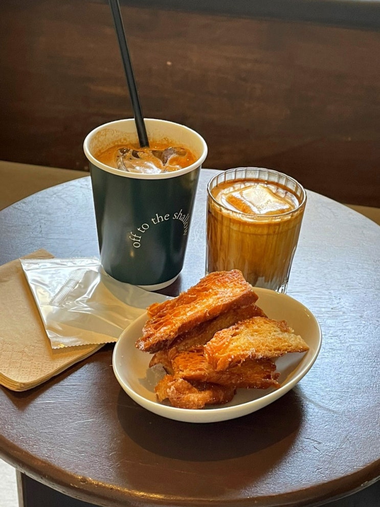 울산 달동 카페/핫플레이스-샬로우커피 (shallow coffee) ☕️ : 네이버 블로그