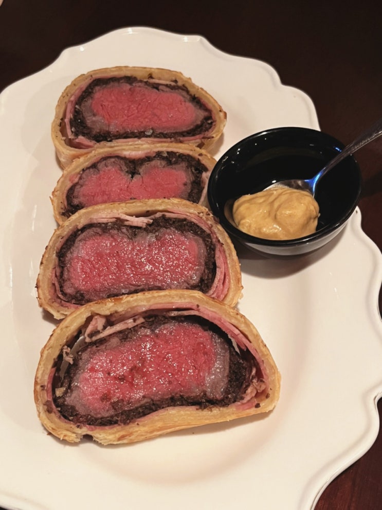 이태원 해방촌 미쉐린가이드 프렌치 가정식 맛집 꼼모아 비프웰링턴 네이버 블로그