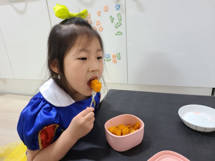 어린이 간식 맛있는 망고 아기는 언제부터 먹을 수 있지 네이버 블로그