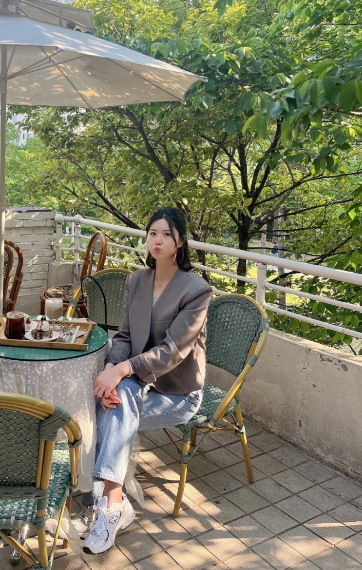연남동 벚꽃집 테라스카페 풀뜯는 돼지 미나리 삼겹살 네이버 블로그