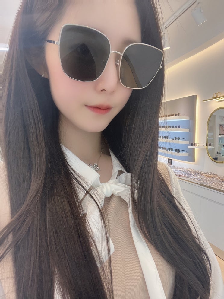 젠틀몬스터 블링 여자 선글라스 추천 착용후기 네이버 블로그