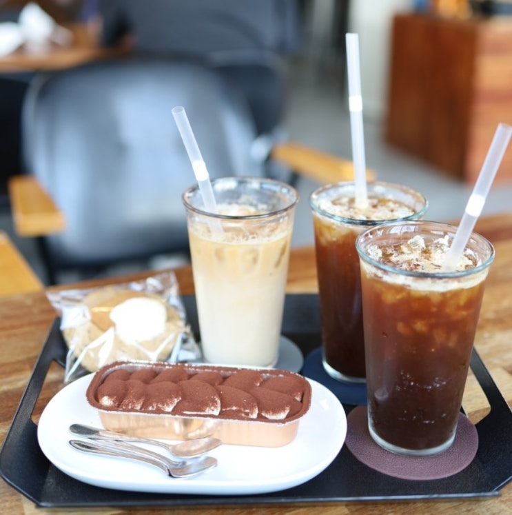 함양 'KEVIN COFFEE ROASTERS(케빈 커피 로스터스)'(+위치, 주차, 메뉴, 가격) :: 상림공원 근처 커피가 ...