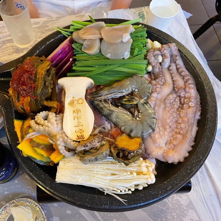 여수 돌문어상회 돌문어삼합 장범준 온 곳 네이버 블로그