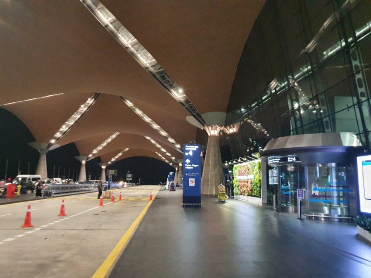 말레이시아에서 한국으로 귀국(KE672 대한항공 프레스티지, 말레이시아 항공 골든라운지) : 네이버 블로그