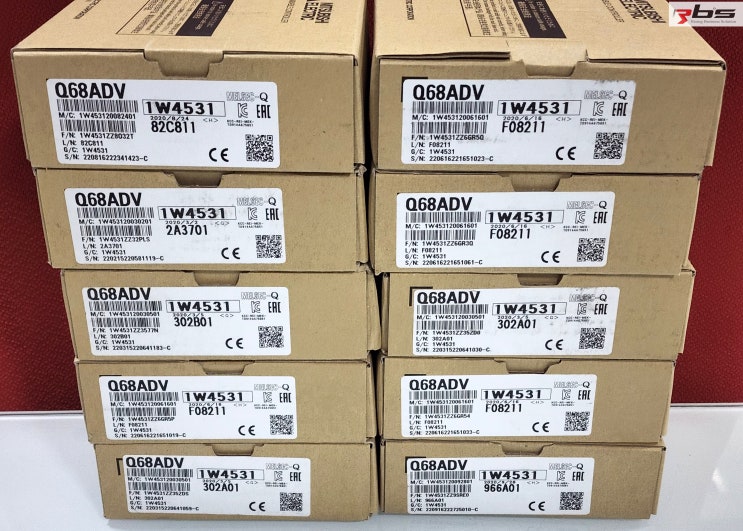 [품절,판매완료]Q68ADV 미쓰비시 PLC 아나로그 전압 입력 8채널 / MELSEC-Q 시리즈/ 아날로그-디지털 변환 모듈 ...