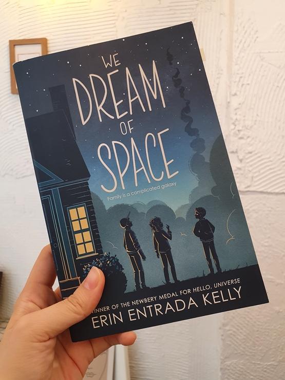 영어원서읽기 29. We Dream of Space(우리는 우주를 꿈꾼다) 후기 4점대 뉴베리 가족문제 테마 청소년 소설 ...