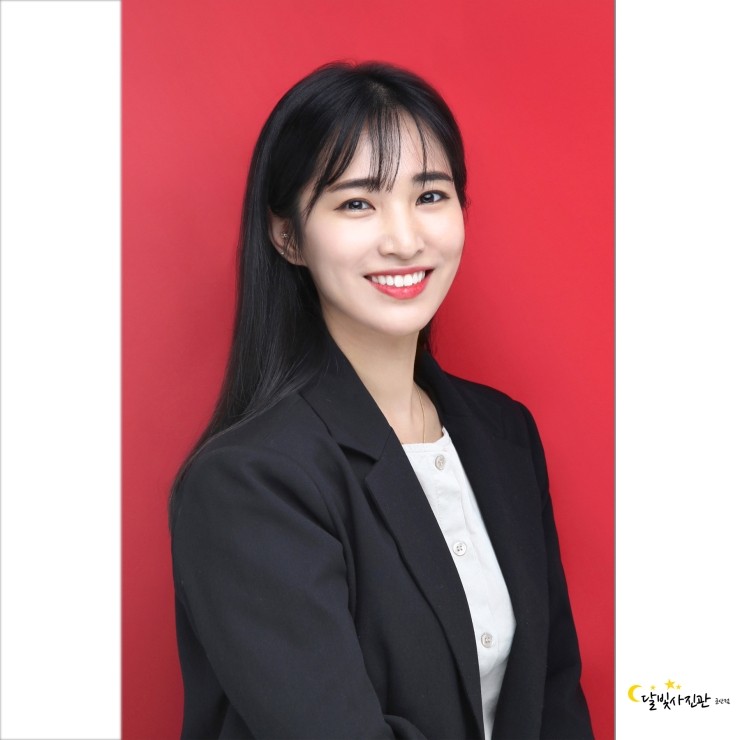 군산사진관 군산증명사진 군산여권사진 군산취업사진 군산인물사진 군산프로필 군산가족사진 군산이미지사진 군산흑백사진 군산사진관추천