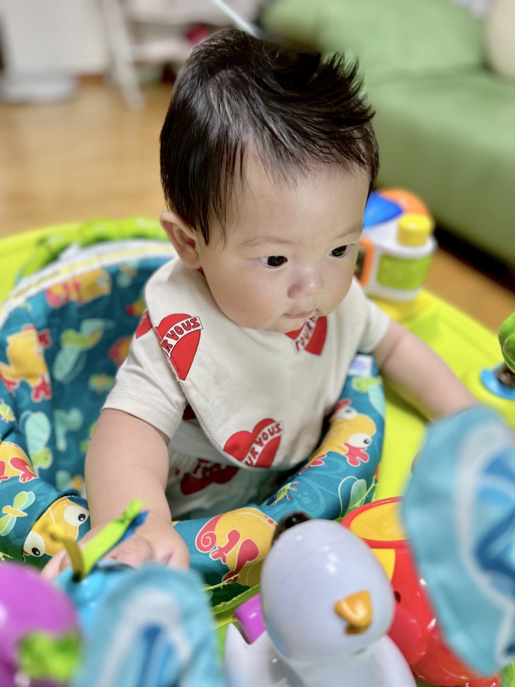 Olive 4개월 육아일기 19주차 성장기록 수면교육 통잠성공 순한맛육아 배냇머리 첫 이발 네이버 블로그