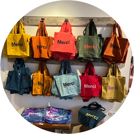 프랑스 파리 | 여행 3일차 ( 마레지구, 베트남 음식점 Thaï nam, Merci, 에펠타워 재방문 ) : 네이버 블로그