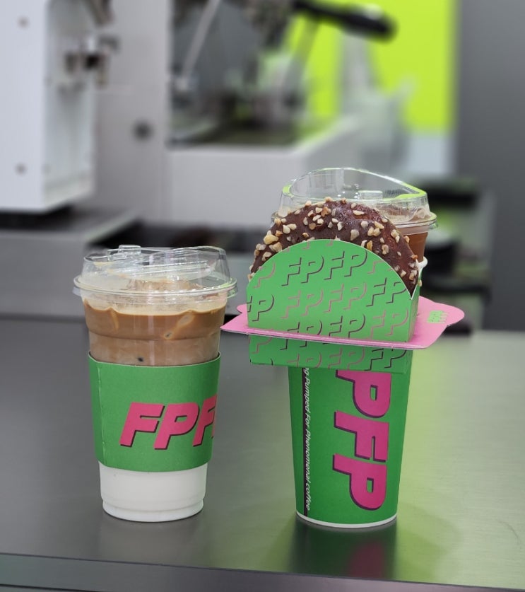 역삼카페 리뷰: FPFP에서 커피와 도넛을 한번에 : 네이버 블로그