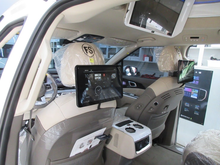 [일산운정파주] 카니발ka4 하이리무진 12.5인치 안드로이드 리어모니터 장착 : 네이버 블로그